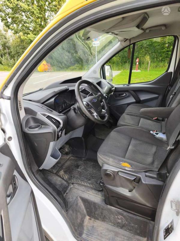 Dzeltens Ford Transit Custom 2016 Šauļi, ar dzinēja tilpumu 2.20 L un nobraukumu 282 tūkst. km par 7000 €, foto 9 vietnē AUTOMOTO.COM.LV