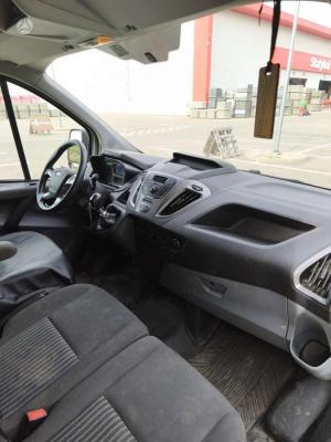 Yellow Ford Transit Custom 2016 in Siauliai, with an engine capacity of 2.20 L and mileage of 282 thousand km for 7000 €, photo 13 on AUTOMOTO.COM.LV