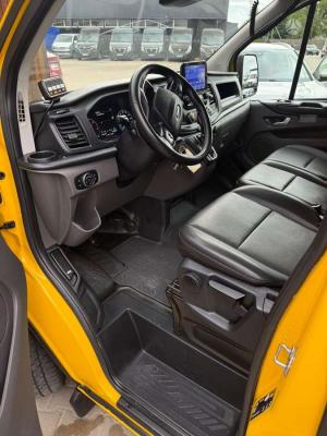 Yellow Ford Transit Custom 2022 in Kaunas, with an engine capacity of 2.00 L and mileage of 262 thousand km for 8750 €, photo 19 on AUTOMOTO.COM.LV