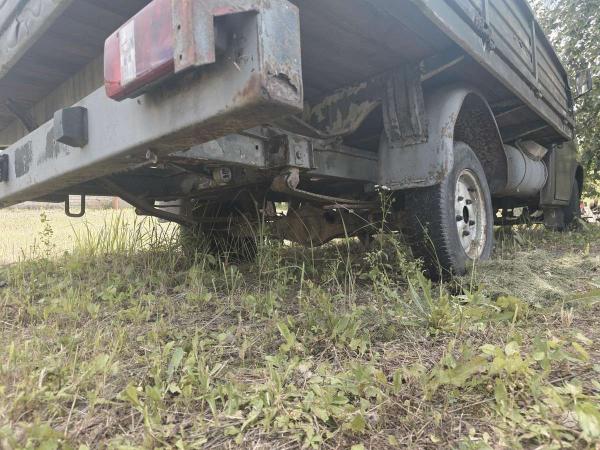 Zaļš Ford Transit 1985 Viļņa, ar dzinēja tilpumu 2.00 L un nobraukumu 300 tūkst. km par 740 €, foto 3 vietnē AUTOMOTO.COM.LV