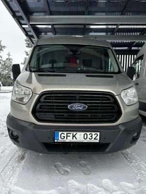 Green Ford Transit 2015 in Vilnius, with an engine capacity of 2.20 L and mileage of 185 thousand km for 12990 €, photo 8 on AUTOMOTO.COM.LV