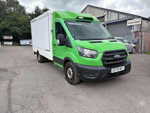 Green Ford Transit 2020 in Kaunas, with an engine capacity of 2.00 L and mileage of 170 thousand km for 5999 €, photo 3 on AUTOMOTO.COM.LV