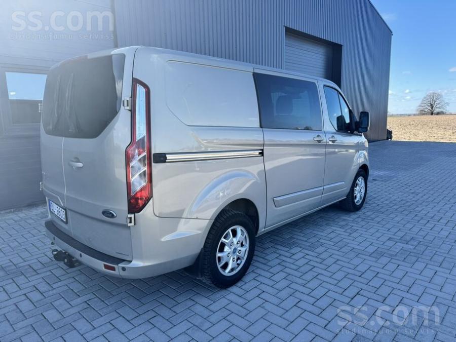Green Ford Transit 2014 in Talsi, with an engine capacity of 2.20 L and mileage of 200 thousand km for 10000 €, photo 4 on AUTOMOTO.COM.LV