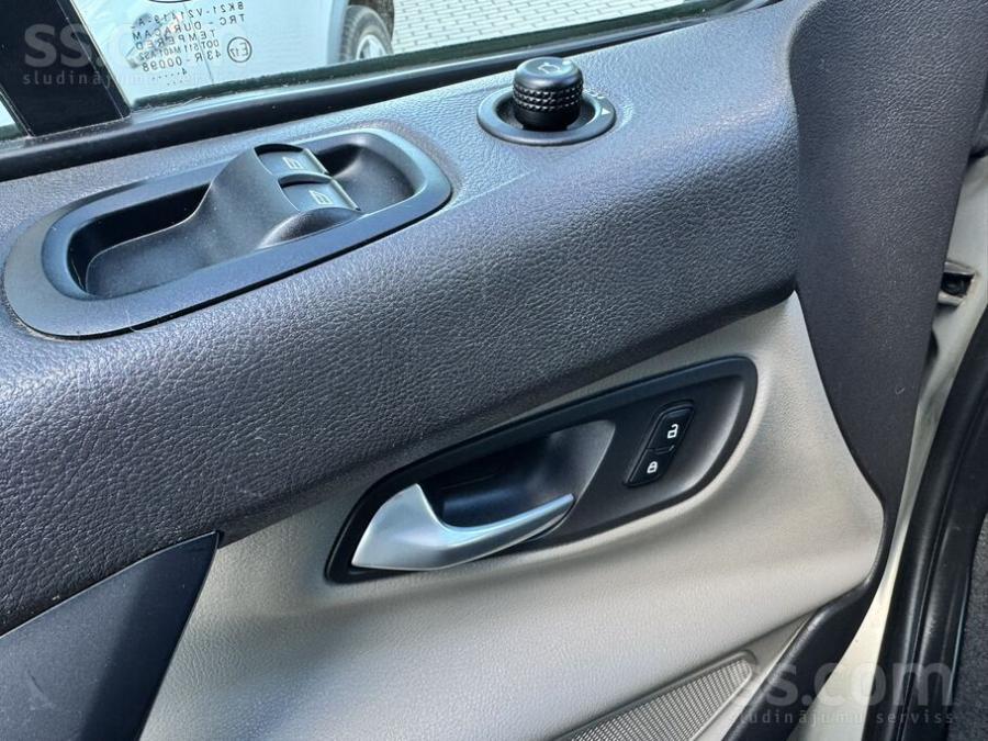 Green Ford Transit 2014 in Talsi, with an engine capacity of 2.20 L and mileage of 200 thousand km for 10000 €, photo 14 on AUTOMOTO.COM.LV