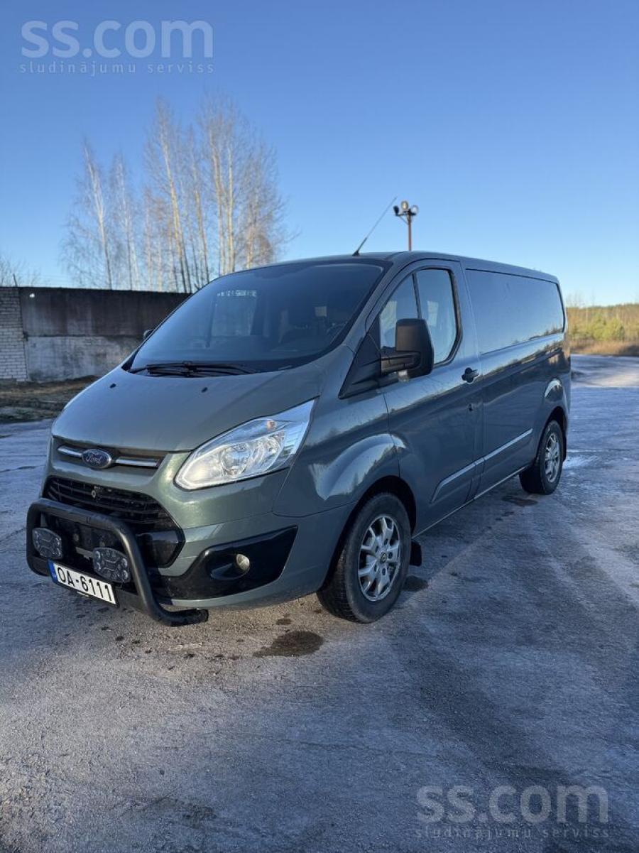 Green Ford Transit 2017 in Riga, with an engine capacity of 2.00 L and mileage of 180 thousand km for 7950 €, photo 3 on AUTOMOTO.COM.LV