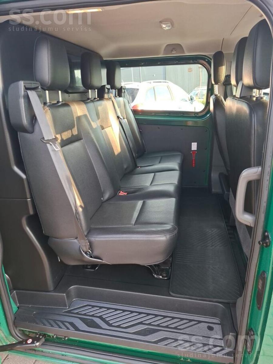 Green Ford Transit 2019 in Talsi, with an engine capacity of 2.00 L and mileage of 282 thousand km for 12790 €, photo 6 on AUTOMOTO.COM.LV