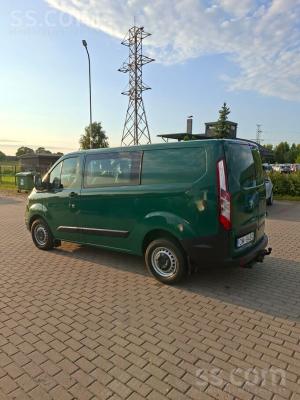 Green Ford Transit 2019 in Talsi, with an engine capacity of 2.00 L and mileage of 282 thousand km for 12790 €, photo 8 on AUTOMOTO.COM.LV