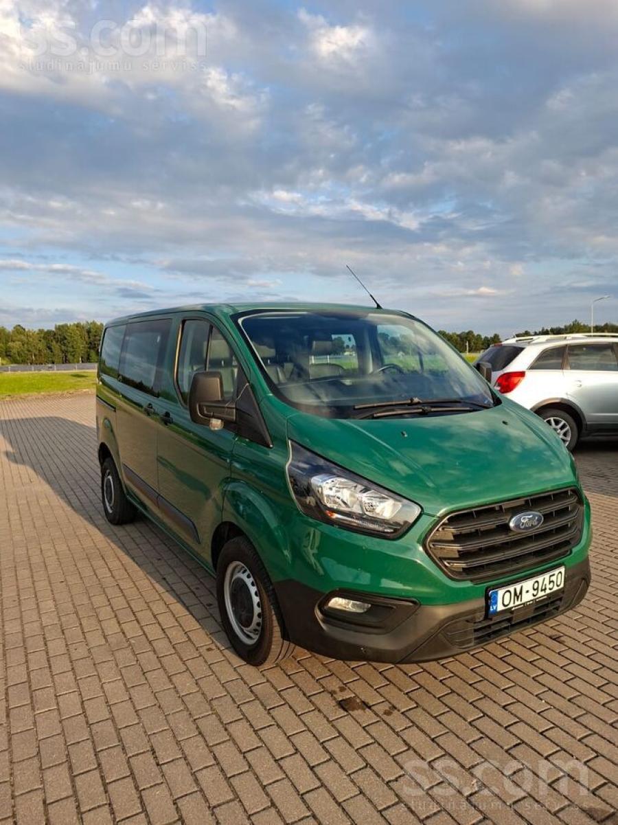 Green Ford Transit 2019 in Talsi, with an engine capacity of 2.00 L and mileage of 282 thousand km for 12790 €, photo 12 on AUTOMOTO.COM.LV