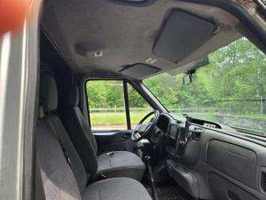 Grey Ford Transit 2001 in Zarasai, with an engine capacity of 2.00 L and mileage of 440 thousand km for 1500 €, photo 10 on AUTOMOTO.COM.LV