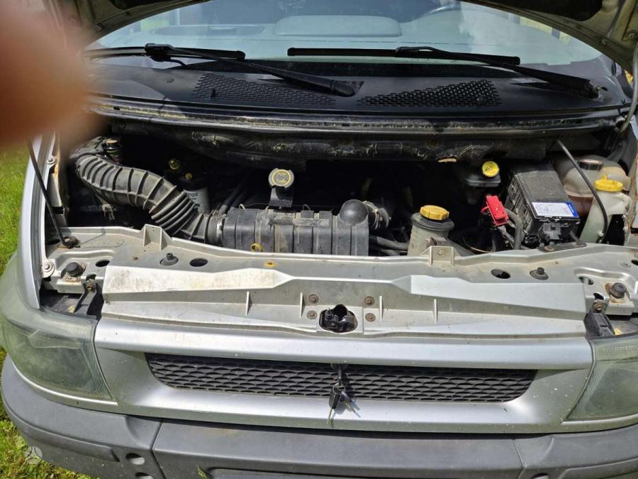 Grey Ford Transit 2001 in Zarasai, with an engine capacity of 2.00 L and mileage of 440 thousand km for 1500 €, photo 11 on AUTOMOTO.COM.LV