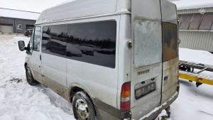 Pelēks Ford Transit 2005 Utena, ar dzinēja tilpumu 2.00 L un nobraukumu 332 tūkst. km par 799 €, foto 3 vietnē AUTOMOTO.COM.LV