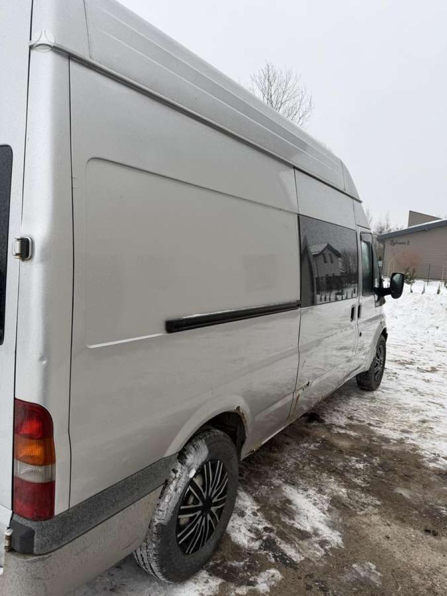 Pelēks Ford Transit 2006 Kauņa, ar dzinēja tilpumu 2.40 L un nobraukumu 280 tūkst. km par 1550 €, foto 3 vietnē AUTOMOTO.COM.LV