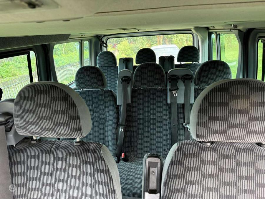 Pelēks Ford Transit 2007 Panevēža, ar dzinēja tilpumu 2.20 L un nobraukumu 391 tūkst. km par 3600 €, foto 12 vietnē AUTOMOTO.COM.LV