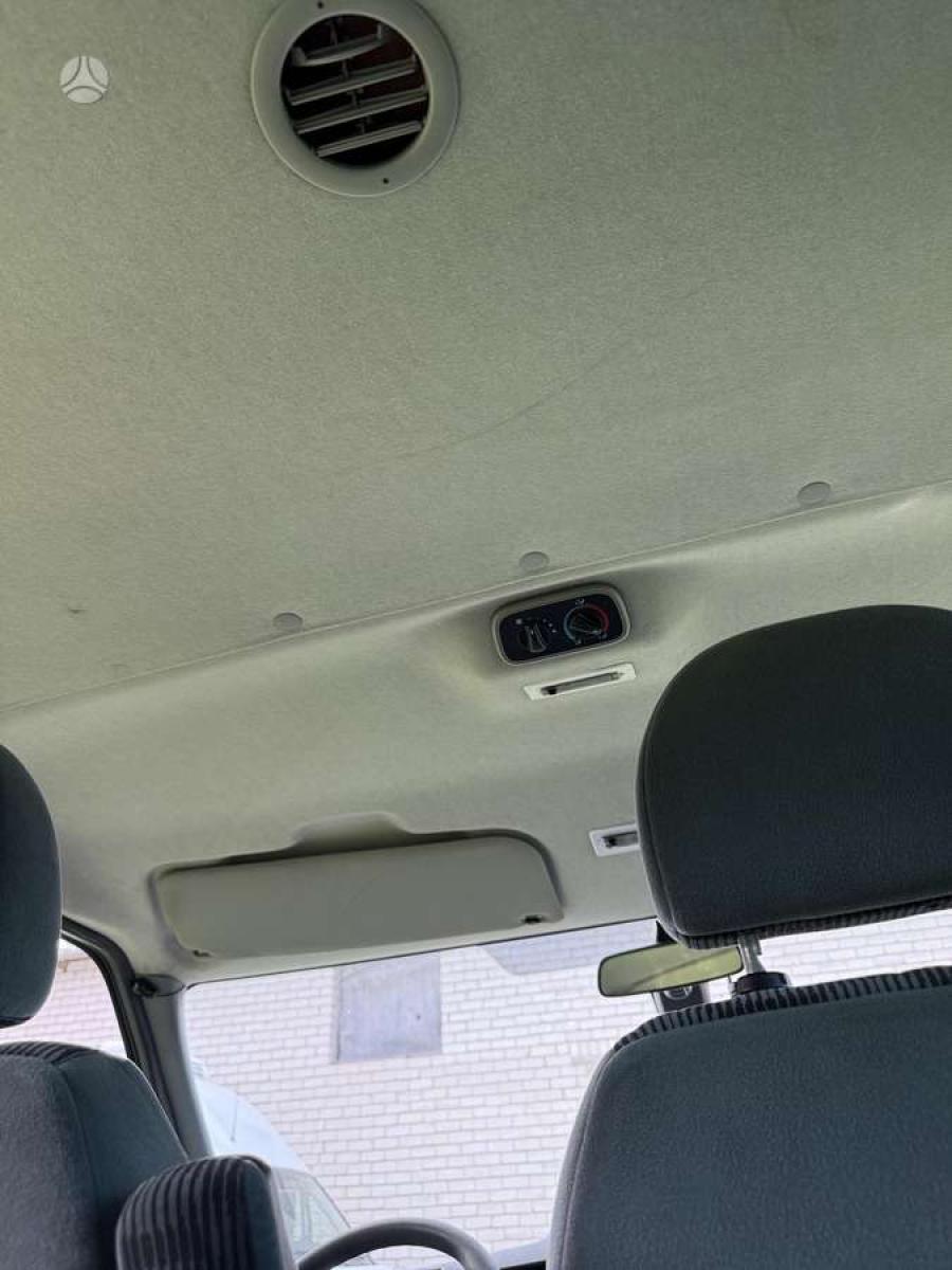 Pelēks Ford Transit 2007 Panevēža, ar dzinēja tilpumu 2.20 L un nobraukumu 391 tūkst. km par 3600 €, foto 14 vietnē AUTOMOTO.COM.LV
