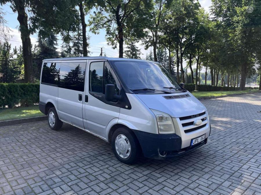 Grey Ford Transit 2007 in Marijampole, with an engine capacity of 2.20 L and mileage of 447 thousand km for 2000 €, photo 8 on AUTOMOTO.COM.LV