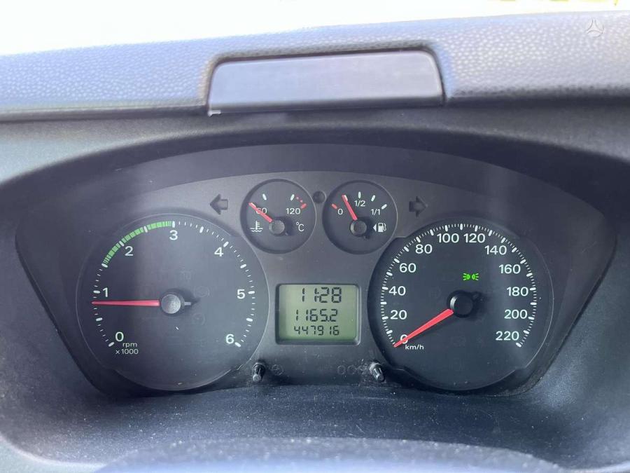 Grey Ford Transit 2007 in Marijampole, with an engine capacity of 2.20 L and mileage of 447 thousand km for 2000 €, photo 12 on AUTOMOTO.COM.LV