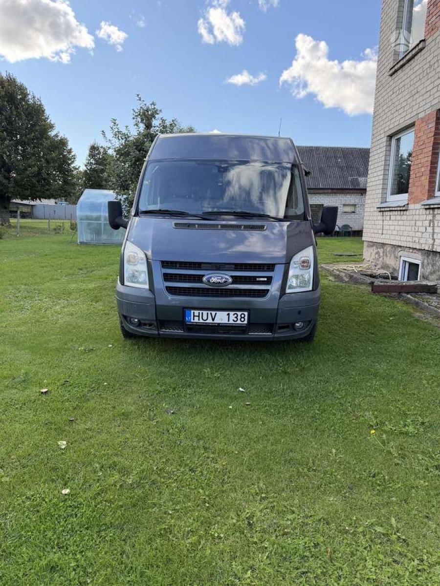 Pelēks Ford Transit 2007 Kėdainiai, ar dzinēja tilpumu 2.20 L un nobraukumu 272 tūkst. km par 2600 €, foto 3 vietnē AUTOMOTO.COM.LV