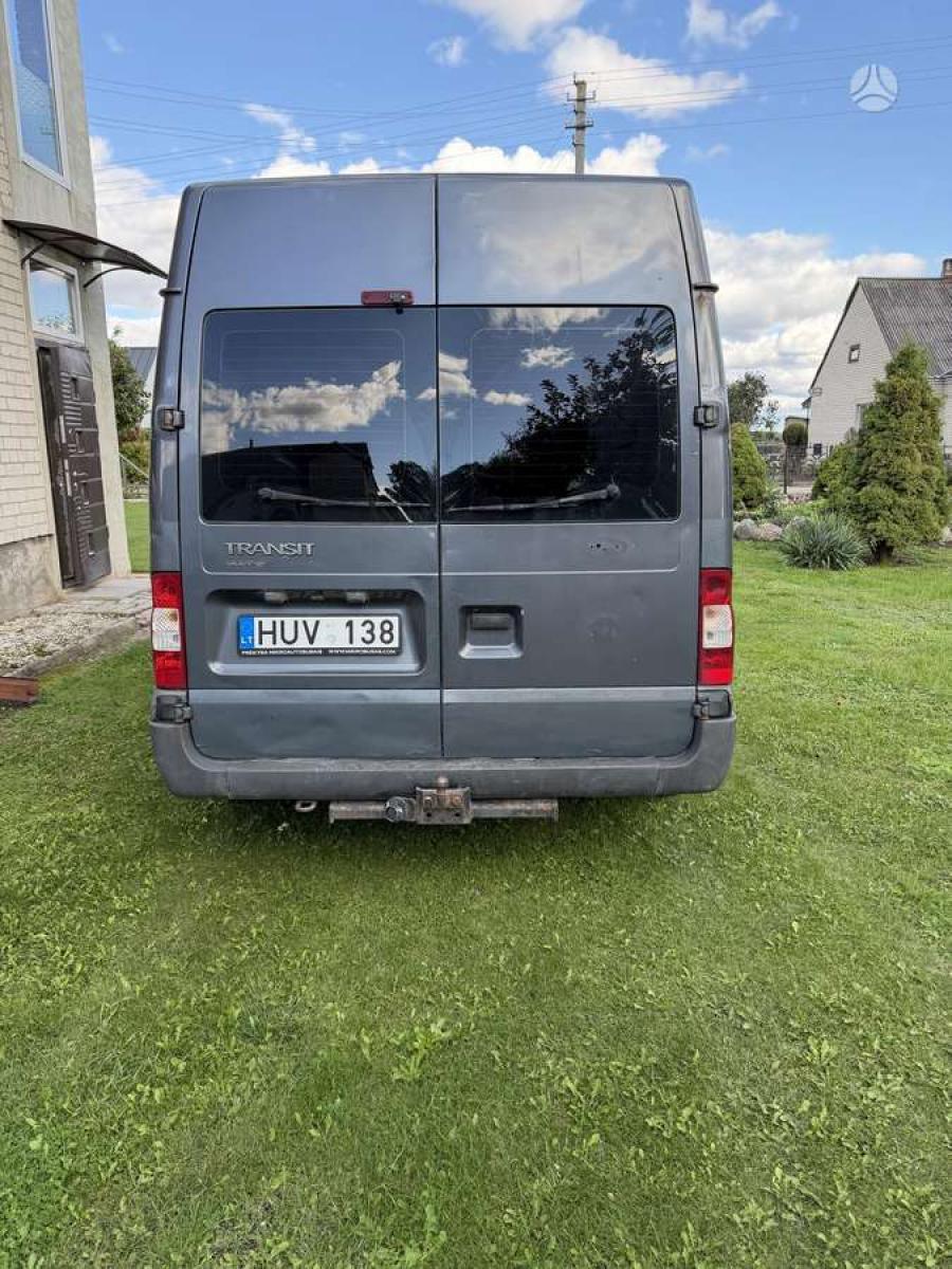 Pelēks Ford Transit 2007 Kėdainiai, ar dzinēja tilpumu 2.20 L un nobraukumu 272 tūkst. km par 2600 €, foto 5 vietnē AUTOMOTO.COM.LV