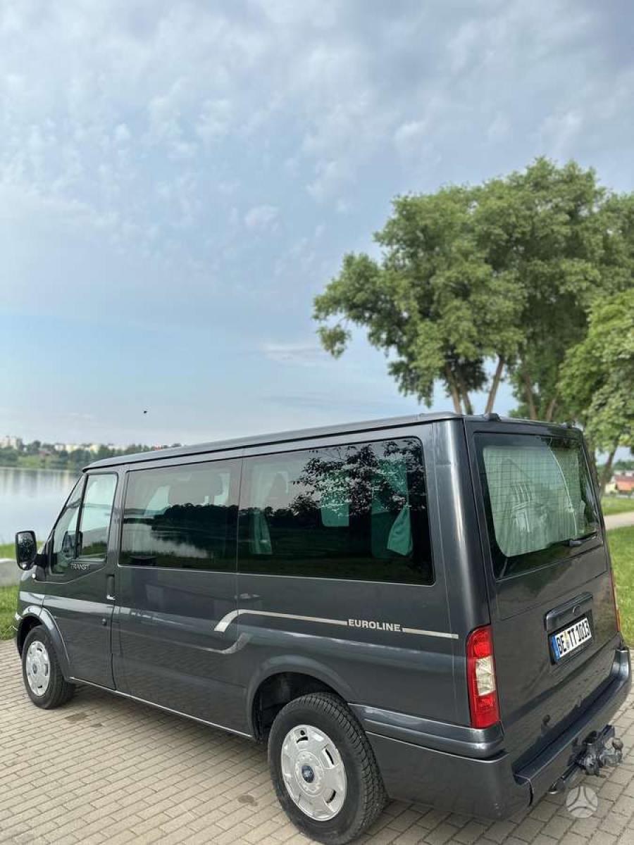 Pelēks Ford Transit 2008 Vievis, ar dzinēja tilpumu 2.20 L un nobraukumu 295 tūkst. km par 6800 €, foto 4 vietnē AUTOMOTO.COM.LV