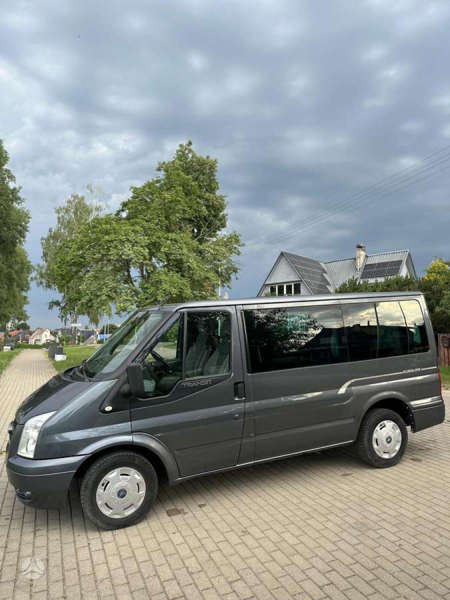 Pelēks Ford Transit 2008 Vievis, ar dzinēja tilpumu 2.20 L un nobraukumu 295 tūkst. km par 6800 €, foto 7 vietnē AUTOMOTO.COM.LV