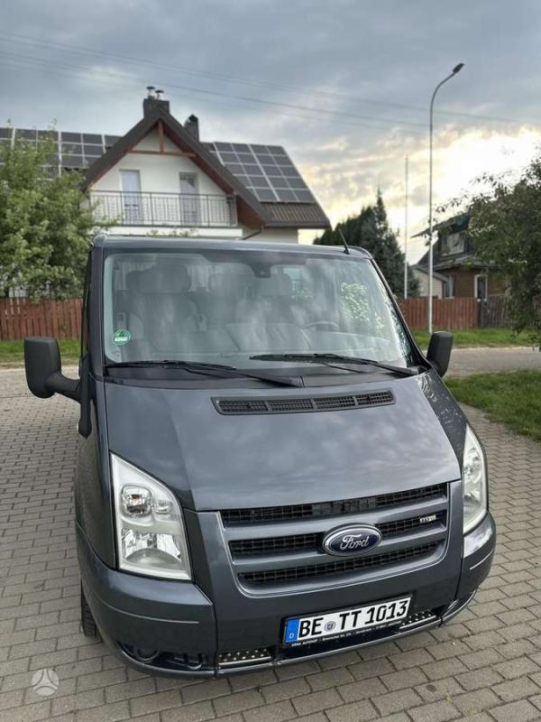 Grey Ford Transit 2008 in Vievis, with an engine capacity of 2.20 L and mileage of 295 thousand km for 6800 €, photo 10 on AUTOMOTO.COM.LV
