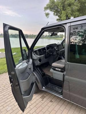 Pelēks Ford Transit 2008 Vievis, ar dzinēja tilpumu 2.20 L un nobraukumu 295 tūkst. km par 6800 €, foto 13 vietnē AUTOMOTO.COM.LV
