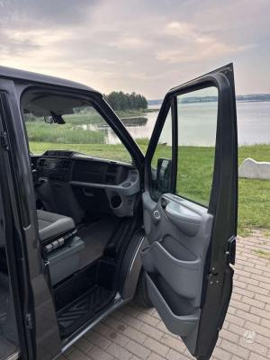 Pelēks Ford Transit 2008 Vievis, ar dzinēja tilpumu 2.20 L un nobraukumu 295 tūkst. km par 6800 €, foto 20 vietnē AUTOMOTO.COM.LV