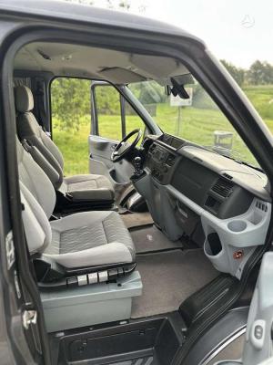 Pelēks Ford Transit 2008 Vievis, ar dzinēja tilpumu 2.20 L un nobraukumu 295 tūkst. km par 6800 €, foto 21 vietnē AUTOMOTO.COM.LV