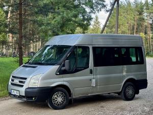 Grey Ford Transit 2008 in Radviliskis, with an engine capacity of 2.20 L and mileage of 254 thousand km for 2950 €, photo 5 on AUTOMOTO.COM.LV