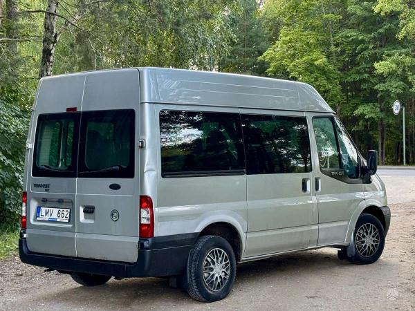 Grey Ford Transit 2008 in Radviliskis, with an engine capacity of 2.20 L and mileage of 254 thousand km for 2950 €, photo 7 on AUTOMOTO.COM.LV