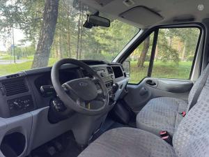 Grey Ford Transit 2008 in Radviliskis, with an engine capacity of 2.20 L and mileage of 254 thousand km for 2950 €, photo 11 on AUTOMOTO.COM.LV