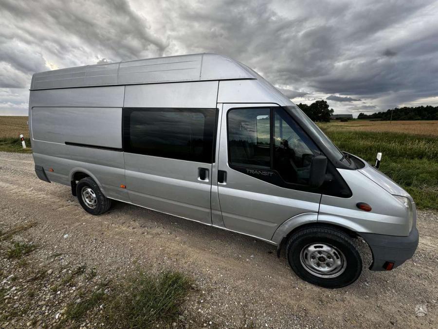 Pelēks Ford Transit 2010 Panevēža, ar dzinēja tilpumu 2.40 L un nobraukumu 248 tūkst. km par 5200 €, foto 5 vietnē AUTOMOTO.COM.LV