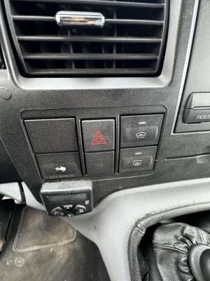 Pelēks Ford Transit 2010 Panevēža, ar dzinēja tilpumu 2.40 L un nobraukumu 248 tūkst. km par 5200 €, foto 12 vietnē AUTOMOTO.COM.LV