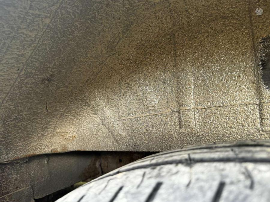 Pelēks Ford Transit 2010 Panevēža, ar dzinēja tilpumu 2.40 L un nobraukumu 248 tūkst. km par 5200 €, foto 17 vietnē AUTOMOTO.COM.LV