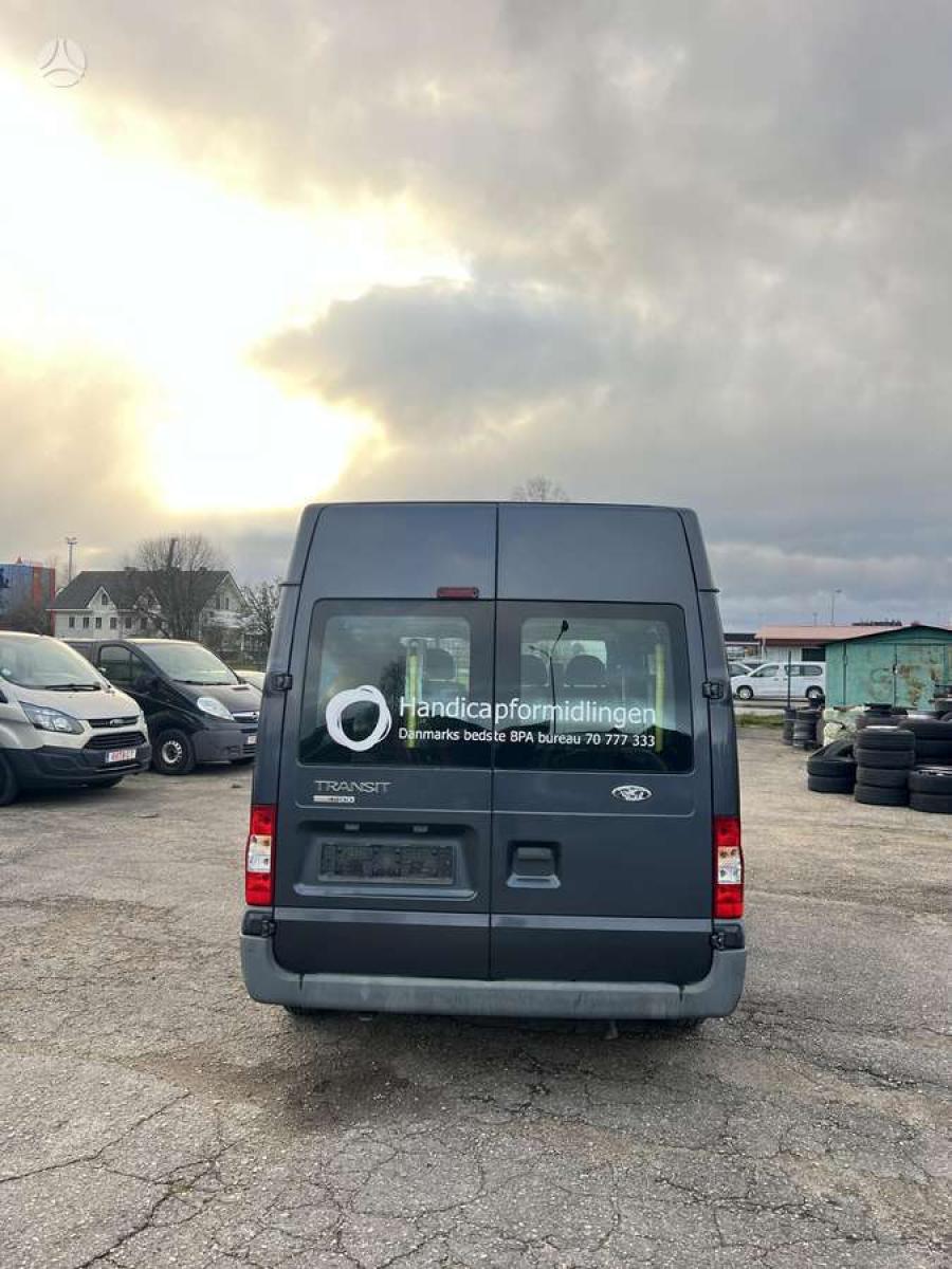 Grey Ford Transit 2011 in Klaipeda, with an engine capacity of 2.20 L and mileage of 82 thousand km for 6400 €, photo 6 on AUTOMOTO.COM.LV
