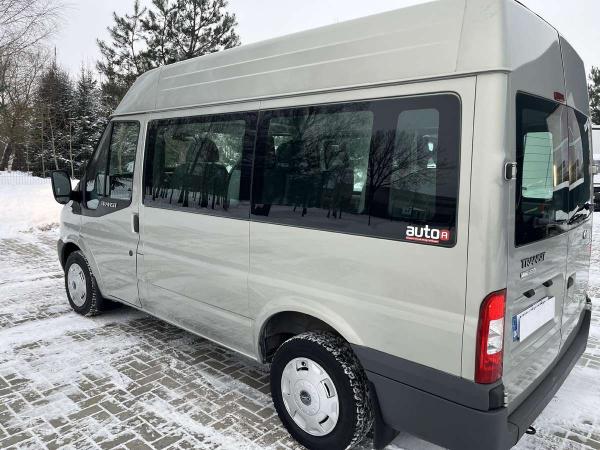 Grey Ford Transit 2011 in Taurage, with an engine capacity of 2.20 L and mileage of 132 thousand km for 6800 €, photo 4 on AUTOMOTO.COM.LV