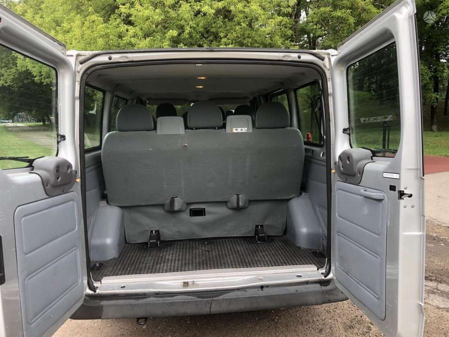 Pelēks Ford Transit 2011 Kauņa, ar dzinēja tilpumu 2.20 L un nobraukumu 246 tūkst. km par 6650 €, foto 8 vietnē AUTOMOTO.COM.LV