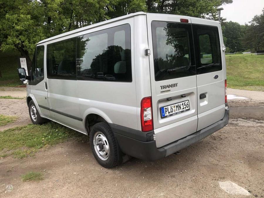 Pelēks Ford Transit 2011 Kauņa, ar dzinēja tilpumu 2.20 L un nobraukumu 246 tūkst. km par 6650 €, foto 9 vietnē AUTOMOTO.COM.LV