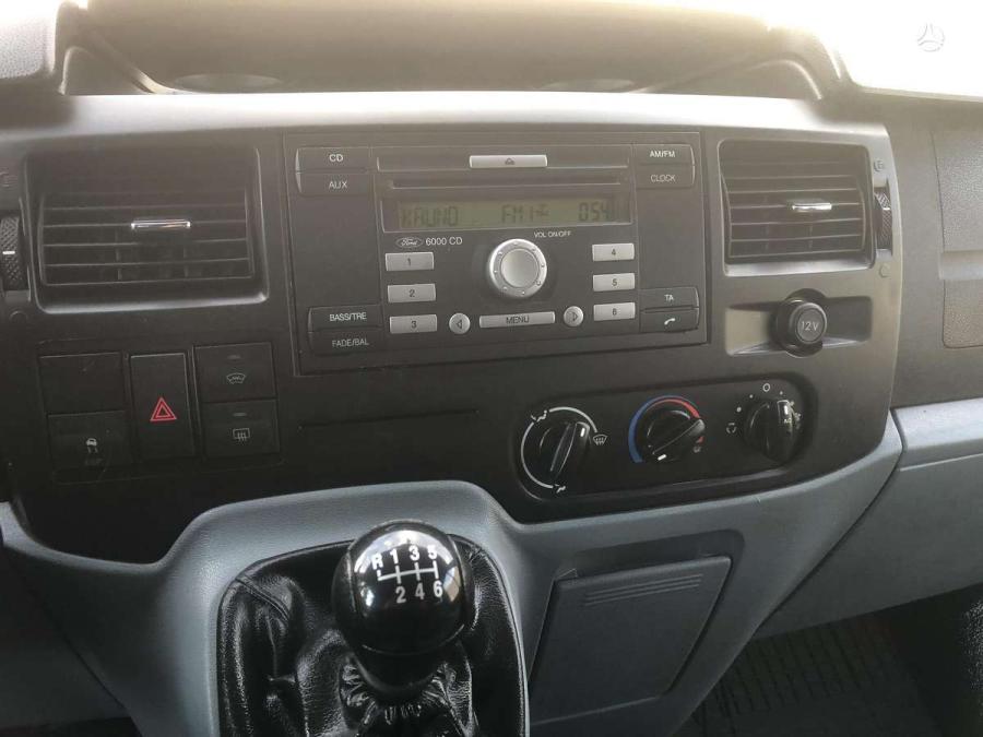 Grey Ford Transit 2011 in Kaunas, with an engine capacity of 2.20 L and mileage of 245 thousand km for 6700 €, photo 29 on AUTOMOTO.COM.LV