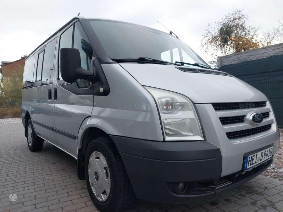 Grey Ford Transit 2012 in Marijampole, with an engine capacity of 2.20 L and mileage of 237 thousand km for 6800 €, photo 1 on AUTOMOTO.COM.LV