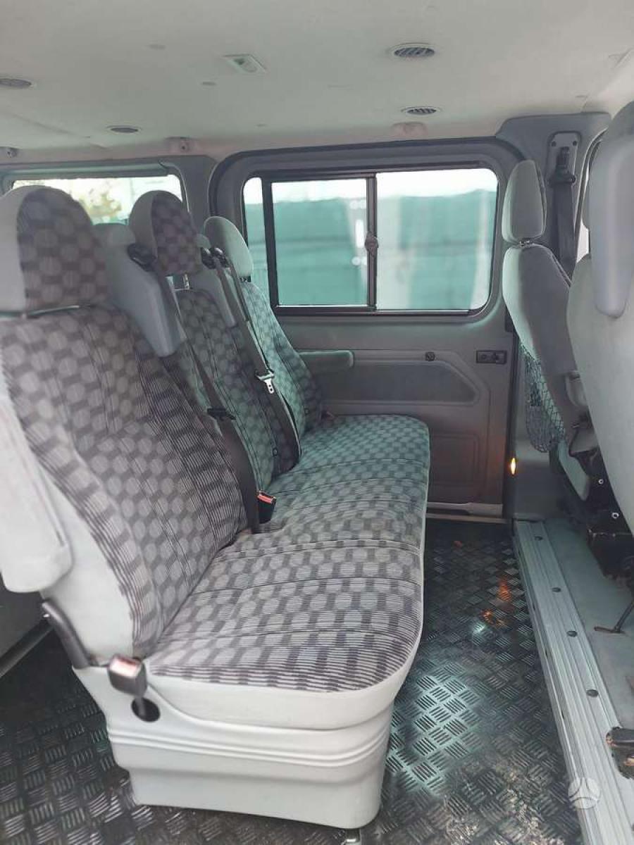 Grey Ford Transit 2012 in Marijampole, with an engine capacity of 2.20 L and mileage of 237 thousand km for 6800 €, photo 12 on AUTOMOTO.COM.LV