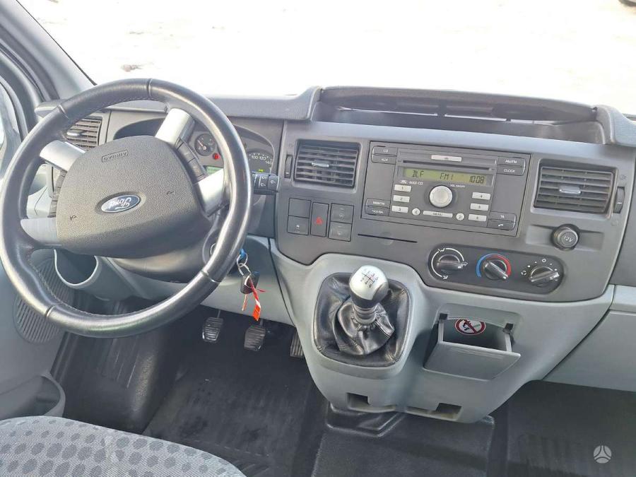 Pelēks Ford Transit 2012 Viļņa, ar dzinēja tilpumu 2.20 L un nobraukumu 274 tūkst. km par 5450 €, foto 15 vietnē AUTOMOTO.COM.LV