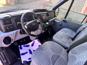 Grey Ford Transit 2012 in Siauliai, with an engine capacity of 2.20 L and mileage of 185 thousand km for 6700 €, photo 19 on AUTOMOTO.COM.LV