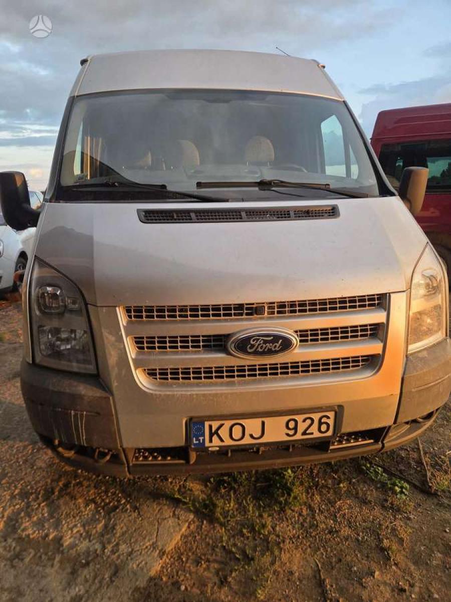 Grey Ford Transit 2012 in Alytus, with an engine capacity of 2.20 L and mileage of 220 thousand km for 3300 €, photo 3 on AUTOMOTO.COM.LV