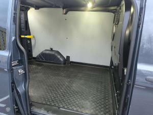 Pelēks Ford Transit 2013 Viļņa, ar dzinēja tilpumu 2.20 L un nobraukumu 180 tūkst. km par 6850 €, foto 10 vietnē AUTOMOTO.COM.LV