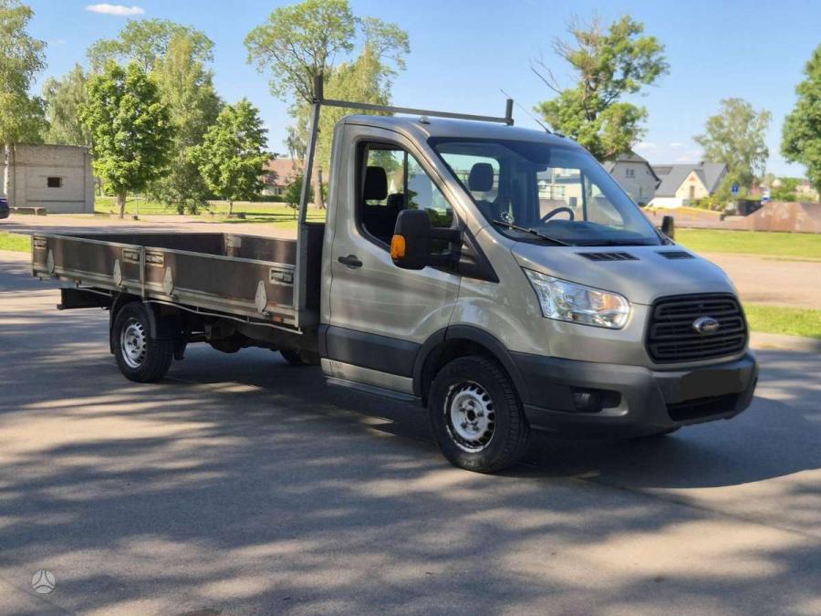 Grey Ford Transit 2014 in Taurage, with an engine capacity of 2.20 L and mileage of 224 thousand km for 6000 €, photo 5 on AUTOMOTO.COM.LV