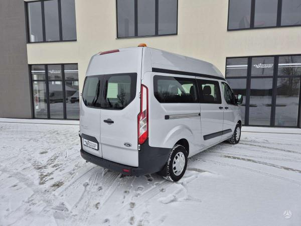 Grey Ford Transit 2015 in Marijampole, with an engine capacity of 2.20 L and mileage of 223 thousand km for 12500 €, photo 8 on AUTOMOTO.COM.LV