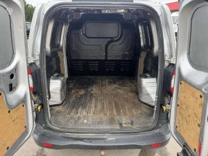 Pelēks Ford Transit 2015 Radviliškis, ar dzinēja tilpumu 1.50 L un nobraukumu 199 tūkst. km par 2722 €, foto 23 vietnē AUTOMOTO.COM.LV