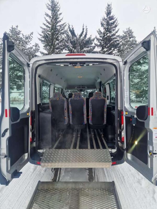 Pelēks Ford Transit 2017 Tauragė, ar dzinēja tilpumu 2.00 L un nobraukumu 298 tūkst. km par 9200 €, foto 8 vietnē AUTOMOTO.COM.LV
