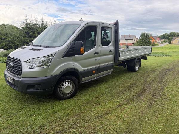 Grey Ford Transit 2017 in Kelme, with an engine capacity of 2.00 L and mileage of 282 thousand km for 15800 €, photo 6 on AUTOMOTO.COM.LV